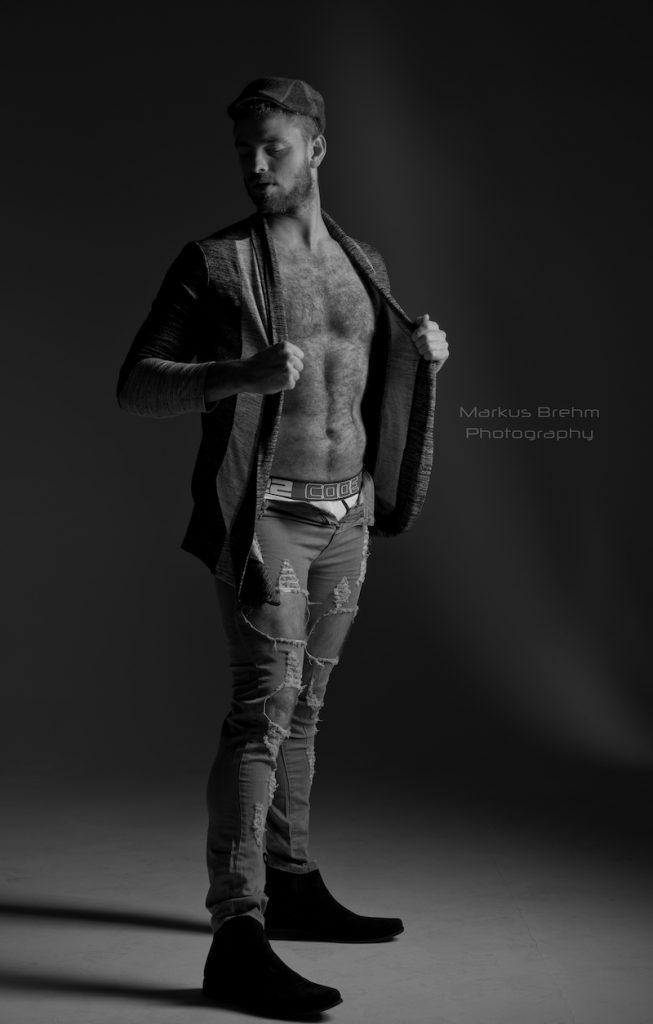 Phil Bruce by Markus Brehm - CODE 22 briefs | Men and underwear